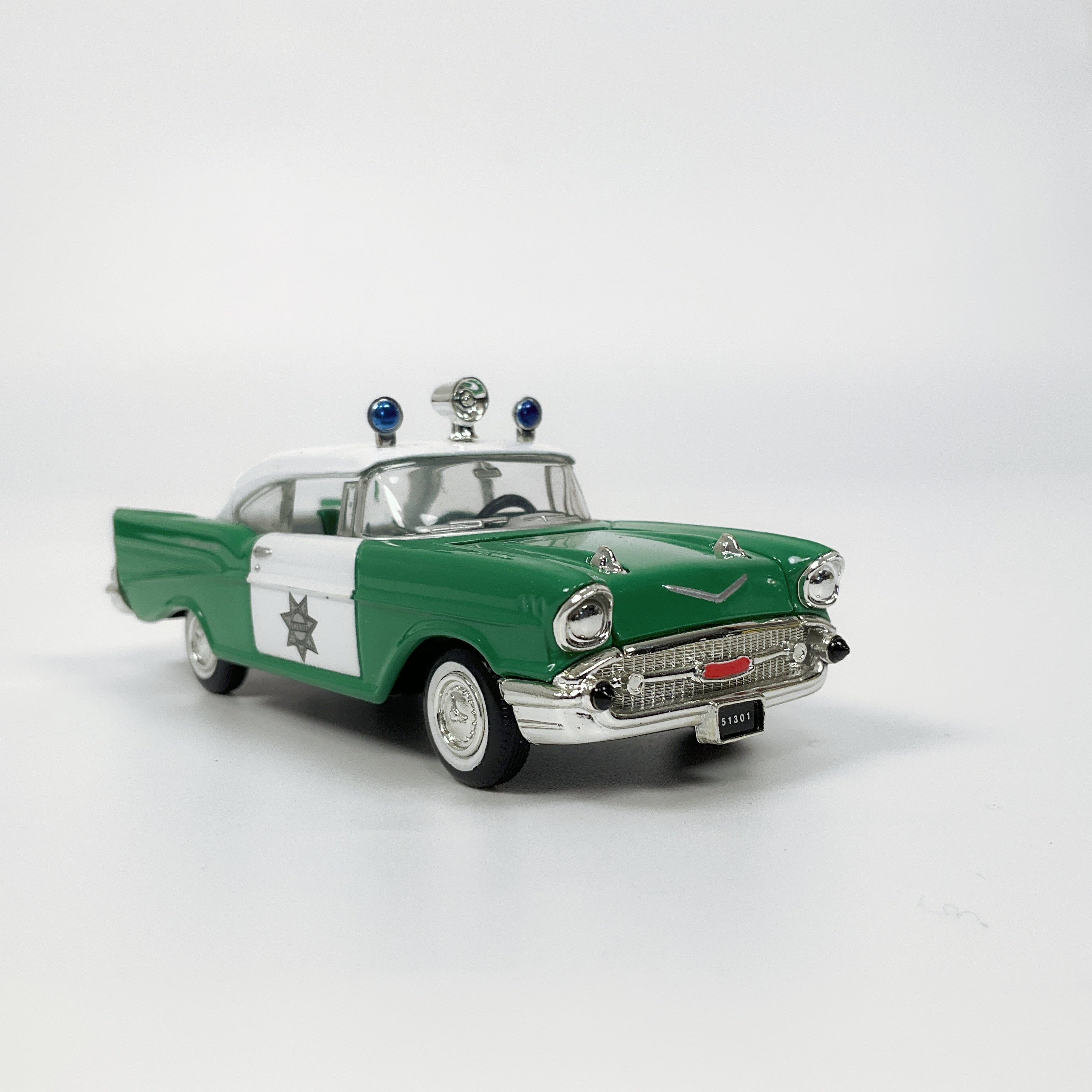 CORGI CLASSICS - 51301 Chevrolet Sheriff's Car - Diecast Model 1:43 ...